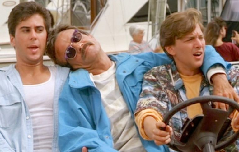 Weekend con il morto | Recensione del film cult | Pills of Movies